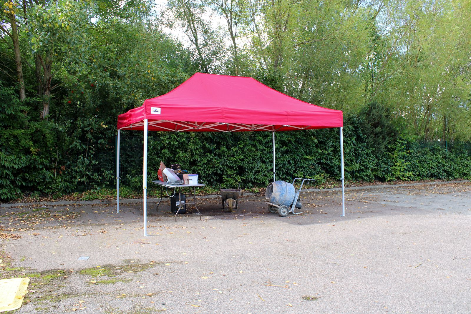 Gala Tent products in building and outdoor labour